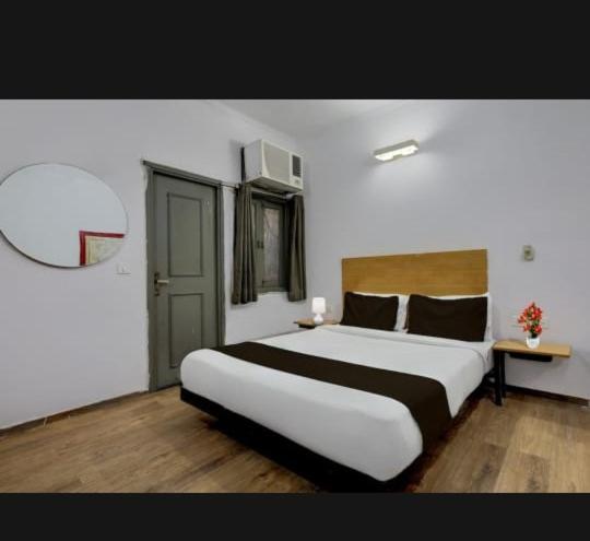 Hotel Sk - Delhi