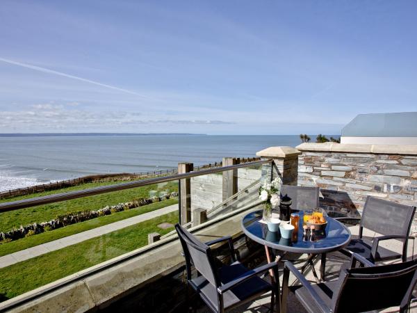 4 Ocean Point - North Devon District