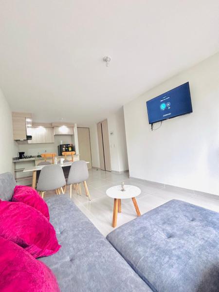 Apartamento En Ibagué 204 - Cantón Militar Jaime Rooke - Ibagué