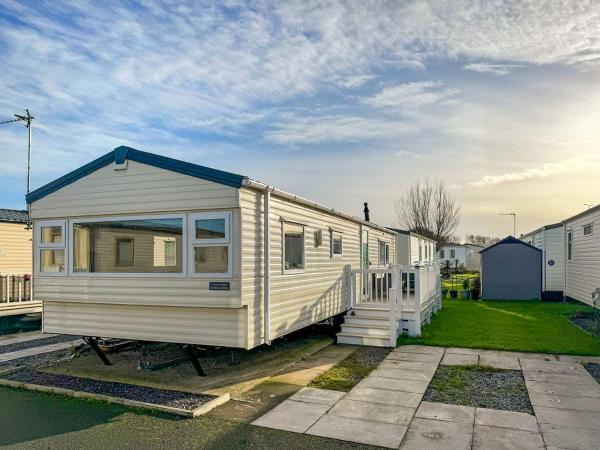 Danella - Rhyl