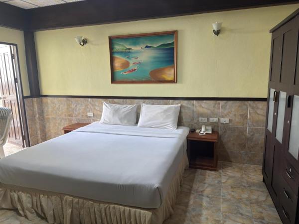 Kata Palace Phuket - Kata Beach