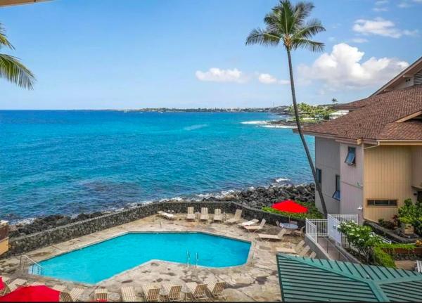 Sea Village Condo With Unobstructed Ocean Views And Oceanside Pool - Kailua-Kona, HI