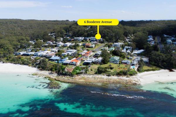 The Lookout At Hyams Beach - Hyams Beach