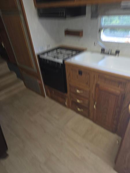 Fifth Wheel - Longview, WA