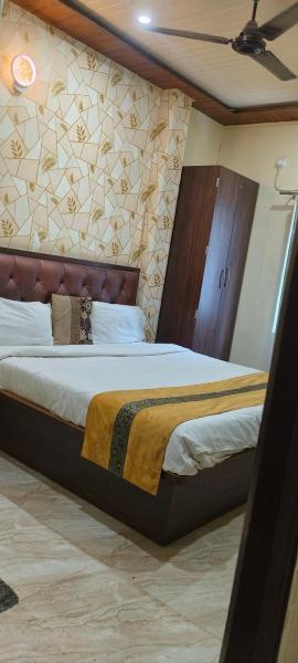 Kumarpaying Guest House Assi Ghat Road - Varanasi
