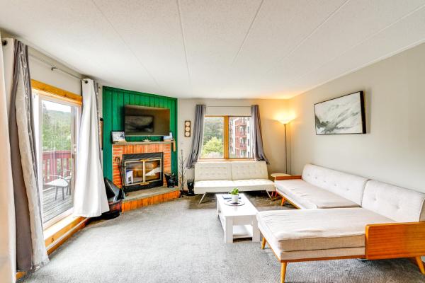 Snow Mountain Condo Hot Tub And Shuttle To Resort - Mount Snow, VT