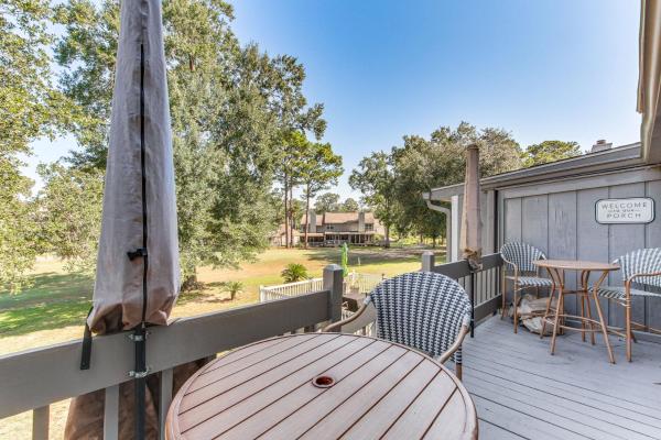 Inviting Home With Golf Course View In Diamondhead! - Mississippi