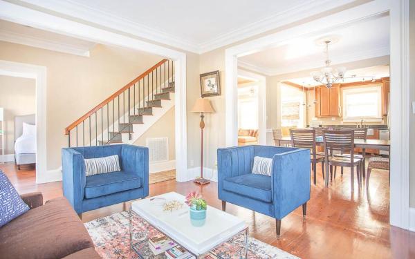 Charming Charlton By Lucky Savannah - Savannah, GA