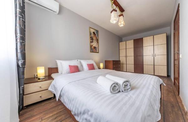Apartment By The Dnipro Riverfront In Historic Podil - Вышгород