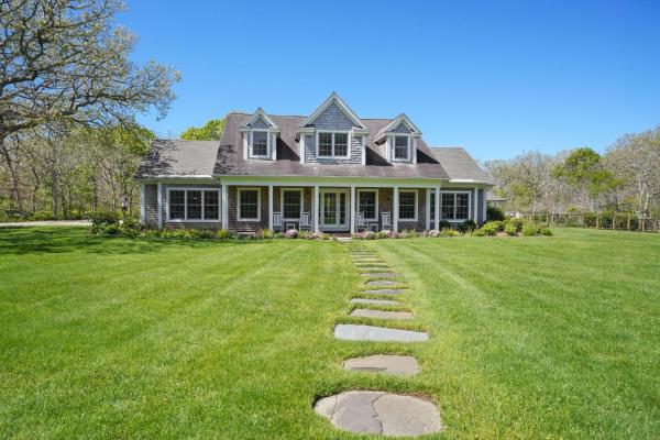 725 Acre Chilmark Estate Hot Tub, Wfh & Parking - Massachusetts