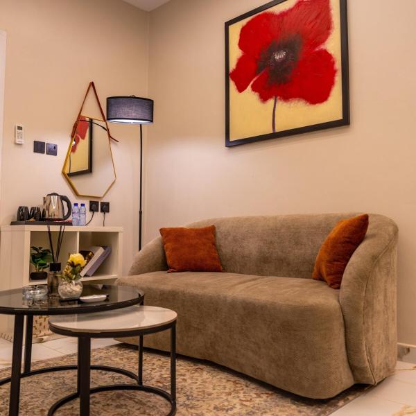 Nora Modern Studio - Riyadh