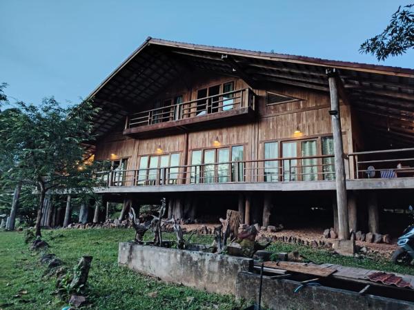 Nirvana Archipel Resort - Laos