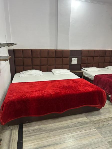 Keshari Guest House - Prayagraj