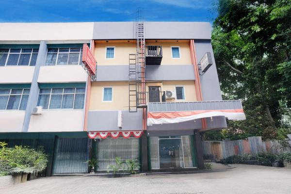 Hotel O Palembang Near Palembang Indah Mall Formerly Hotel Relasi - Palembang