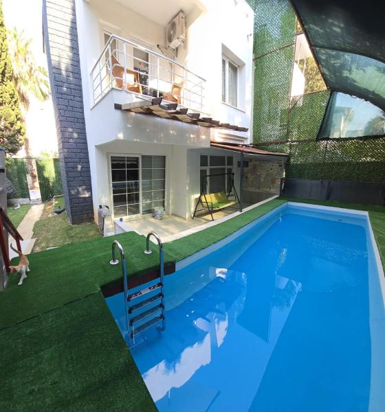 Elit1 Villa 10 Beds Full Triplex Villa In Belek Golf Area With Private Pool & Garden Wifi Netflix Full Kitchen & Bed Equipments Air Conditions Free Parking - Belek