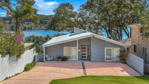 'Hampton Cottage' By Accom Holidays - Gosford
