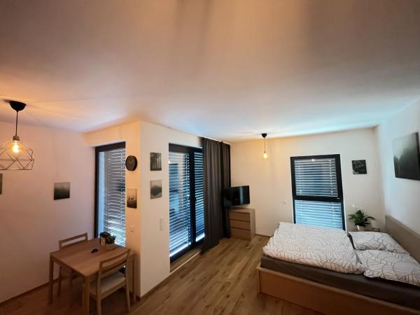 Island Safehouse - Olomouc