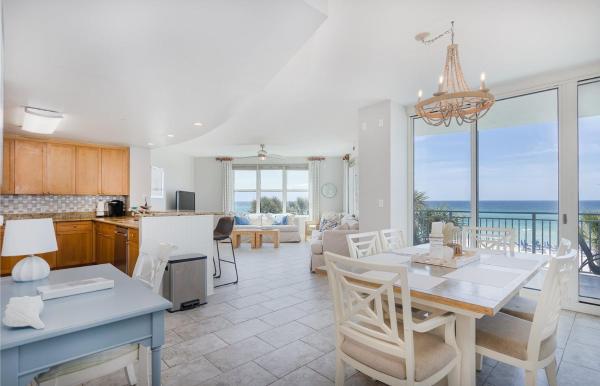 Aqua Resort Unit 201 - Panama City Beach, FL