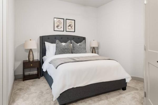 The Luxe Living 5 Min From Downtown - Clayton, NC