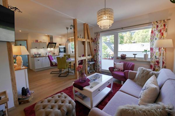 Upland-flair Ferienwohnung Blumenwiese Mit Einzigartigem Berggarten Im Zentrum! - Willingen (Upland)
