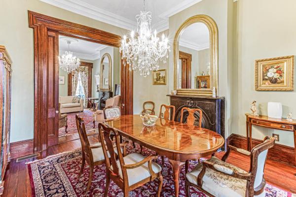 Rue Townhouse By Lucky Savannah - Savannah, GA