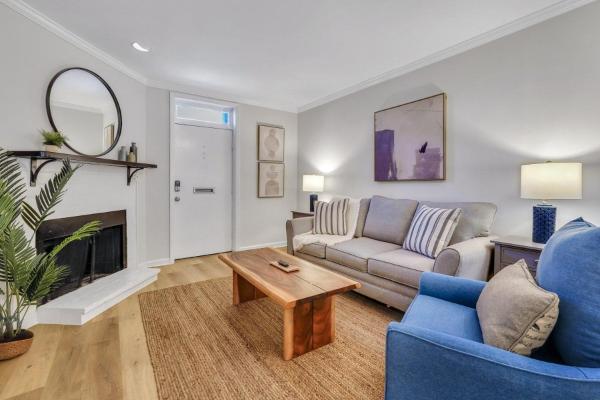 Lynwood Collection On Forsyth 4b By Lucky Savannah - Savannah, GA