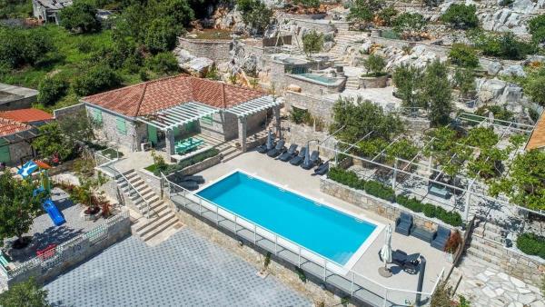 Family-friendly Apartments With Swimming Pool Orebic, Peljesac - 20576 - Korčula