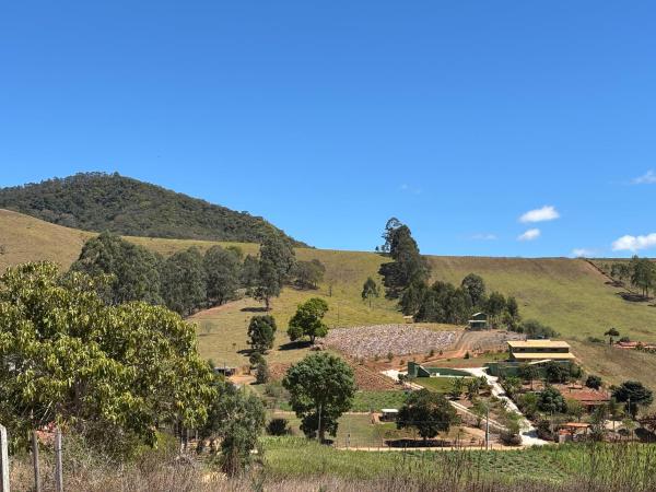 Rustic Farmhouse - Lagoinha