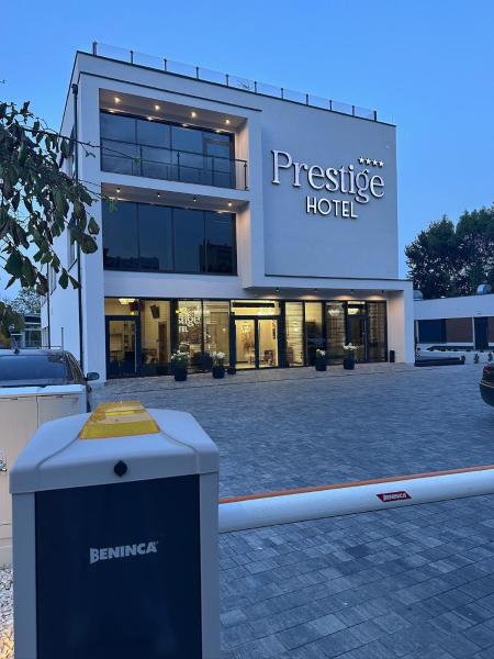 Prestige Hotel - Ba Lan