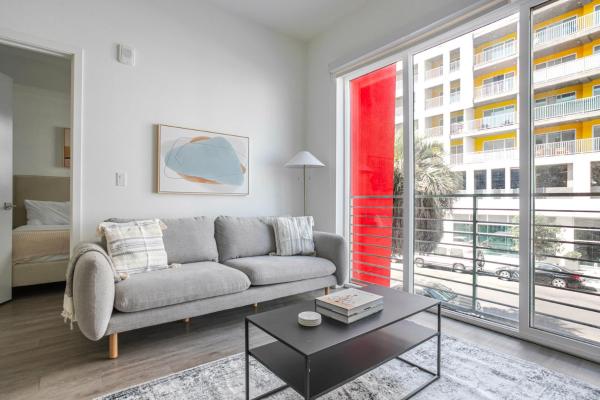 Blueground Wilshire Center Fitness Nr The Grove Lax-1386 - Hollywood, CA