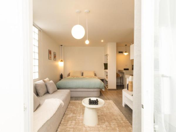 Lovely Studio Room For 2 Guests In The Heart Of Sathorn - Bangkok