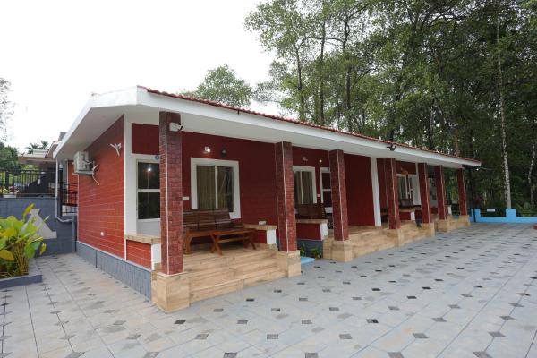 Ave Vista Resort & Hotels - Kodagu