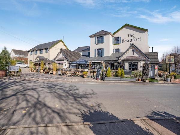 The Suite - Uk34007 - Usk