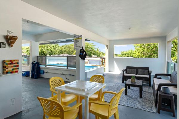 Las Palmas Beach House With Private Pool And Pool Table - Guanica
