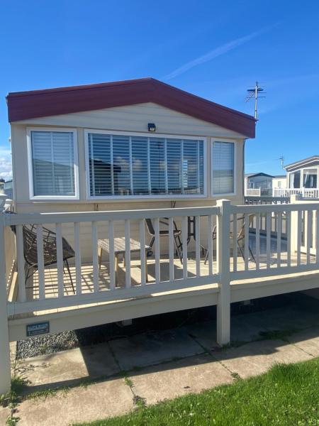 Lisa Caravan Hire - Chapel St Leonards