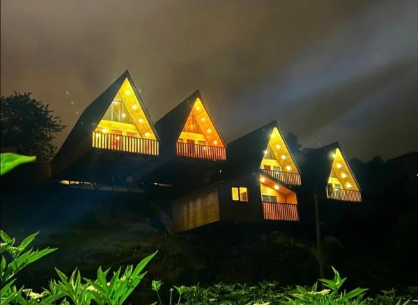 Rock Cabins Svaneti - Georgia