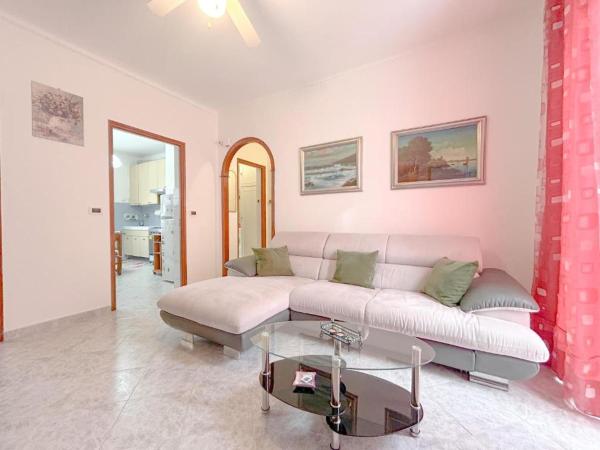 Ikea-metro 5 Min Getaway Apartment - Casella