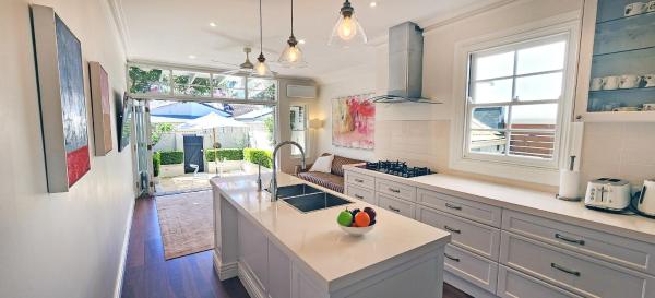 Modern Family Home In Paddington - 3 Bedrooms - Rosebery