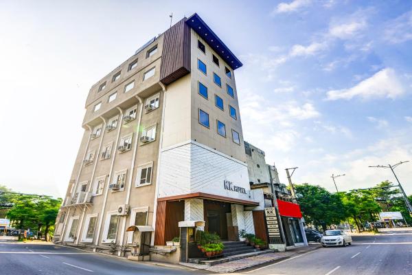 Fabhotel Kk Continental - 100m From Amritsar Junction Railway Station - Amritsar