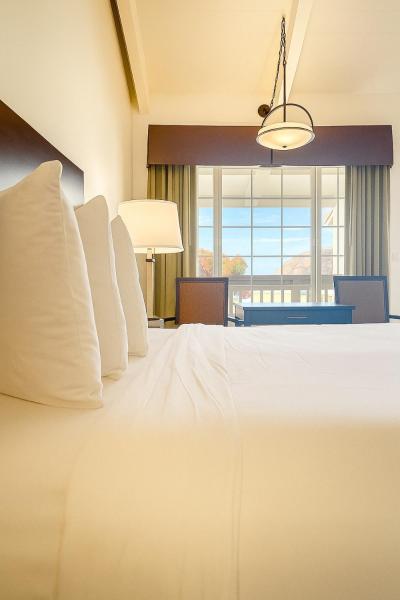 Avalon Inn Downtown Morro Bay - Avila Beach, CA