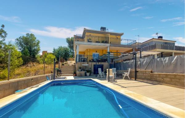 Awesome Home In Turis - Monserrat