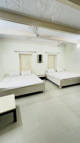 Saran Guest House - Varanasi