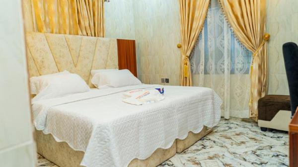 Winngs Hotels And Banquet - Nigeria