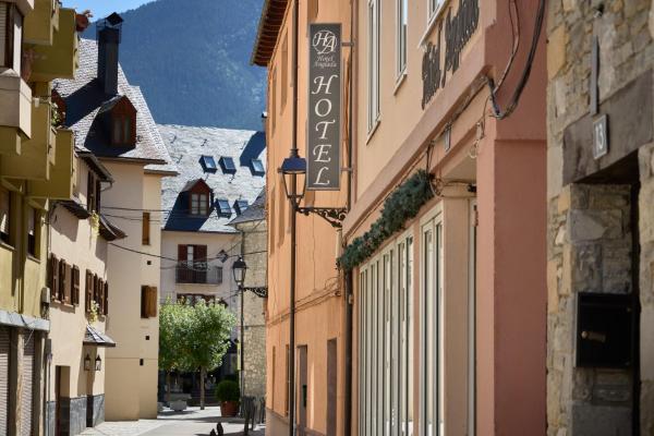 Hotel Anglada - Bossòst