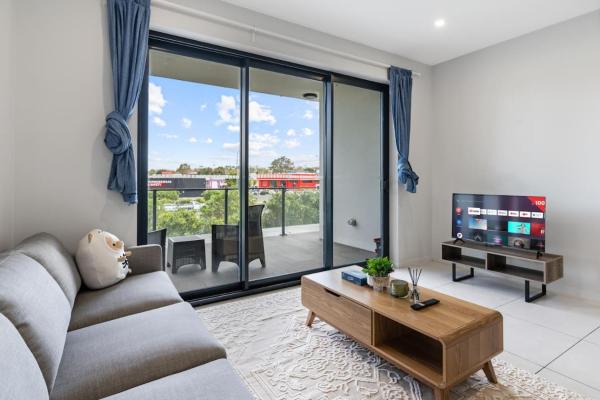 2 Bedroom Apartment Balcony Close To All Hotspots - Springwood