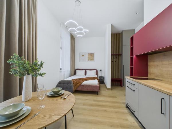 M4 Modern City Centre Studios - 3 Min Central Station - Riga