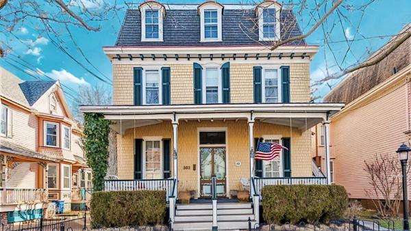 Lillys Butterscotch Cottage-5 Bdrm Wbonus Loft!! - Cape May, NJ