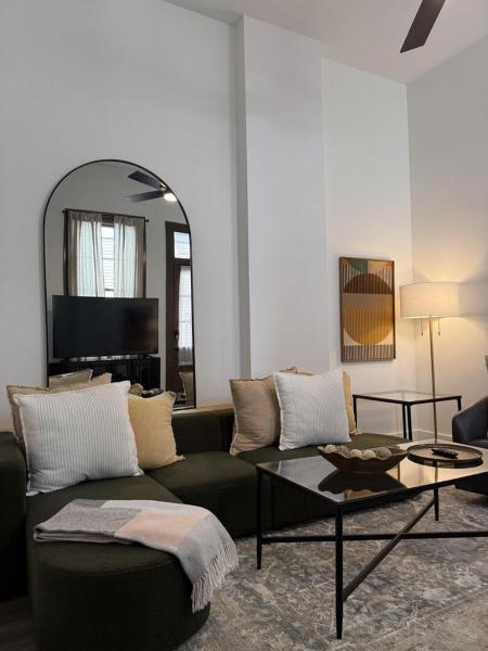 Delightful Canal Street Family Home In Mid-city - Nueva Orleans, LA