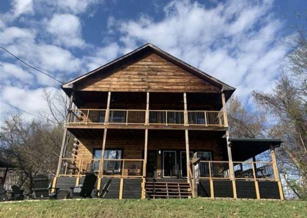 Big Bear - Tennessee