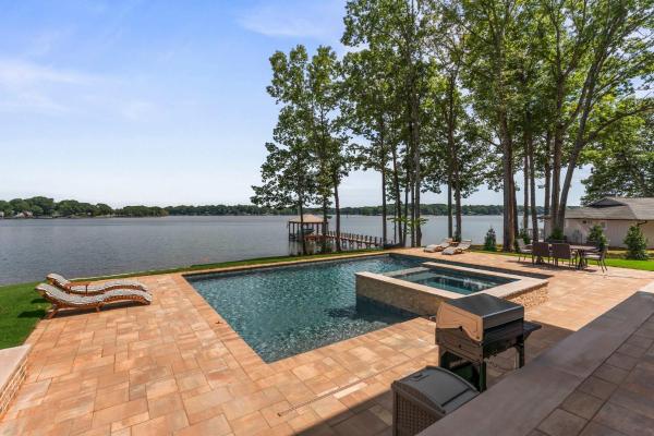 The Retreat At Sunrise Cove - Denver, NC
